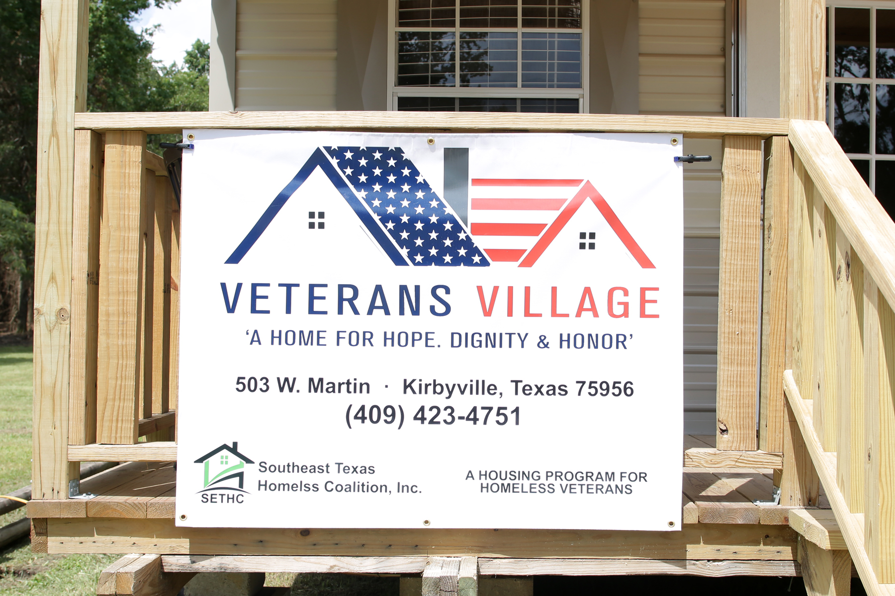 Catholic priest builds houses for homeless veterans - Catholic ...